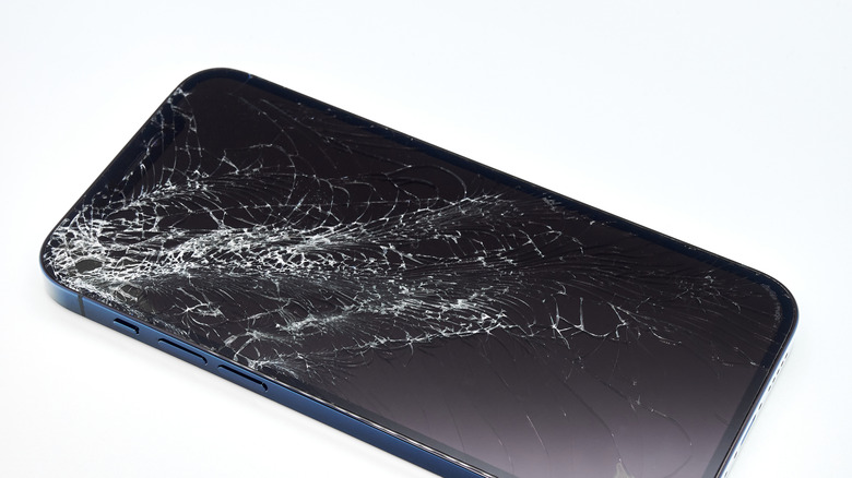 Can You Get Rid Of Scratches On An iPhone Screen? Here's What You Need ...