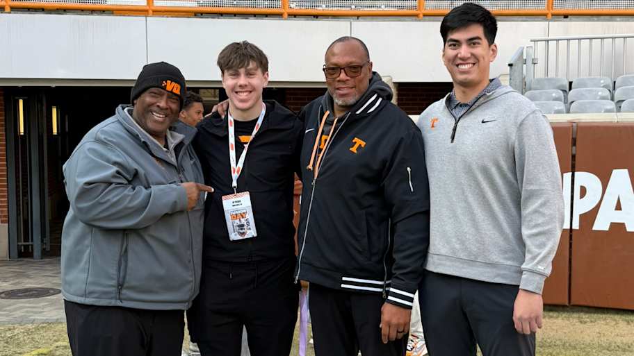 Tennessee Football Commit JP Peace Plans to Peer Recruit Fellow Vols Legacy