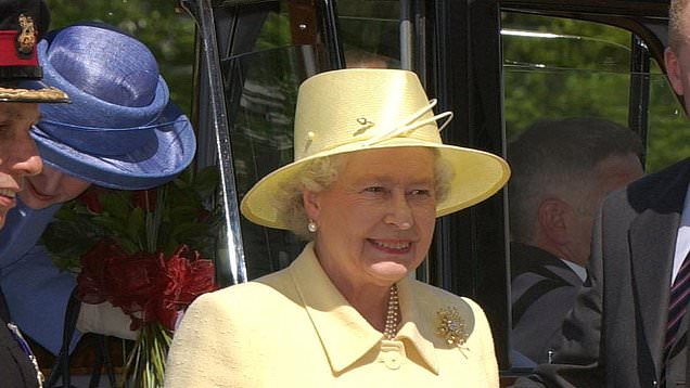 The Story Behind Queen Elizabeth and Prince Philip's Reported Argument ...