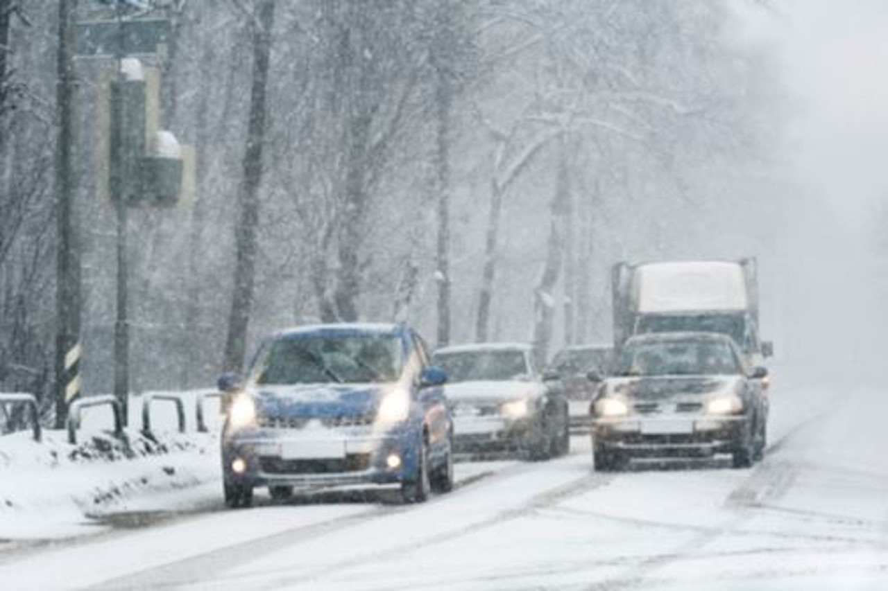 Snow is coming: Why the season's first snowfall can catch drivers by ...