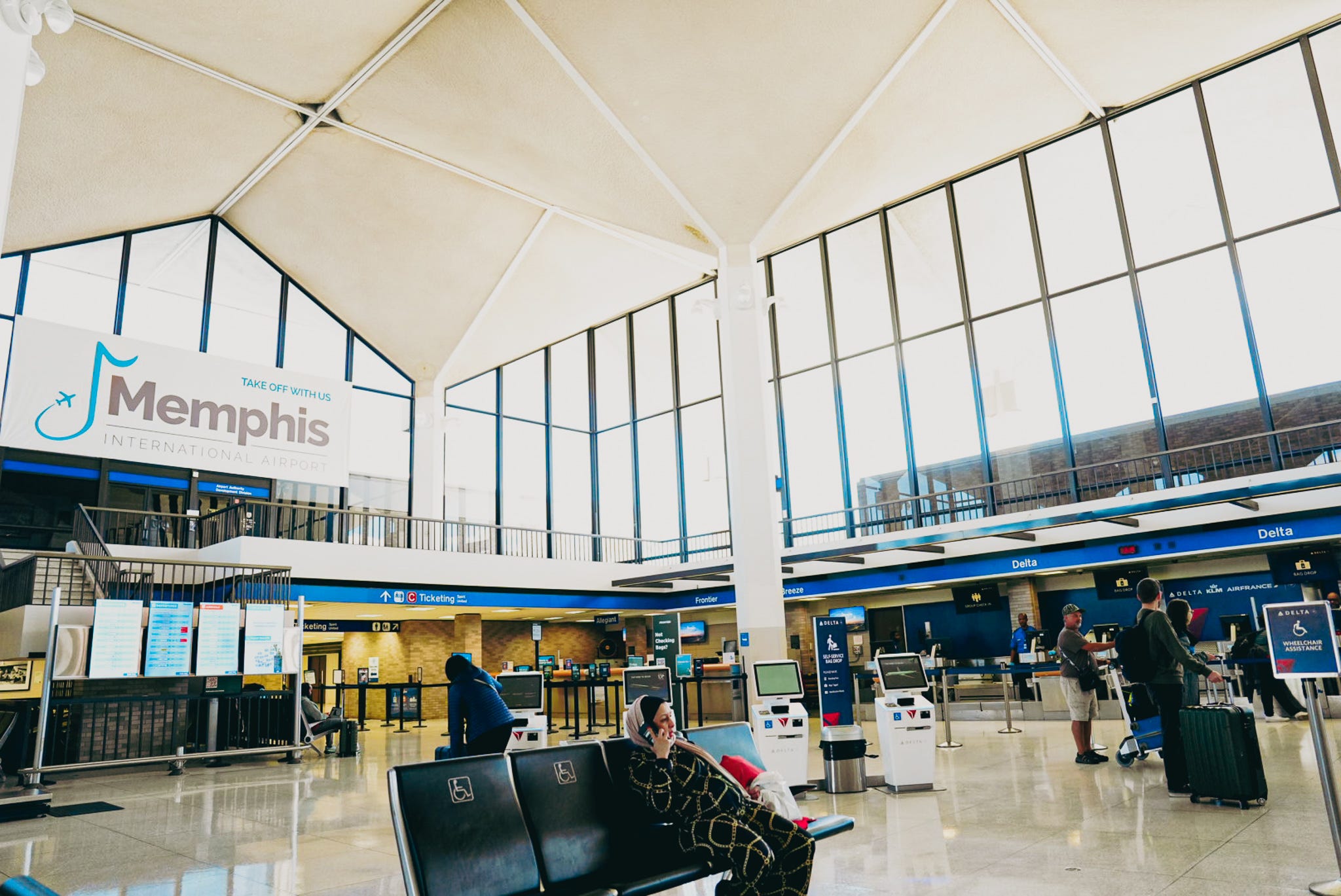 Are you worried about your flight? Memphis airport tells travelers to ...