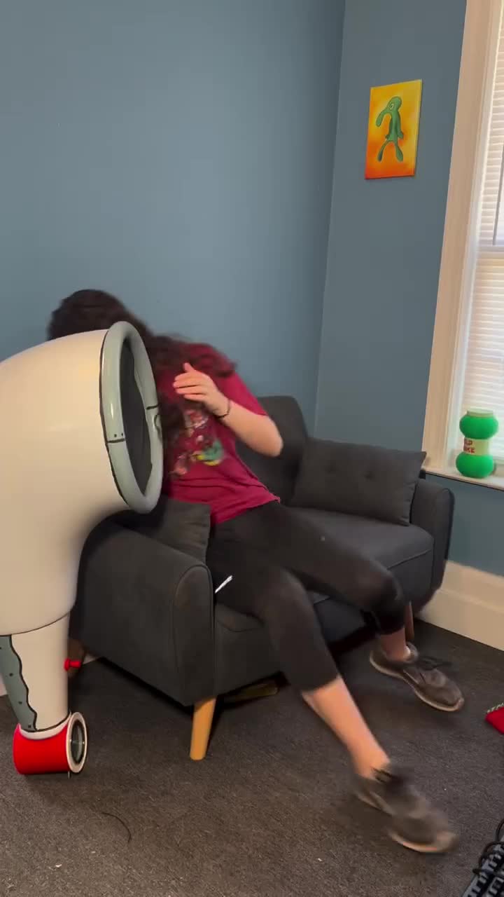 I recreated SpongeBob’s horn in real life!