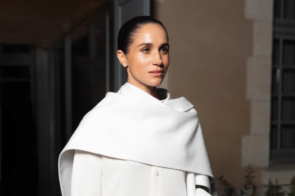 Meghan bất ngờ đi đóng phim, diễn vai chính mình