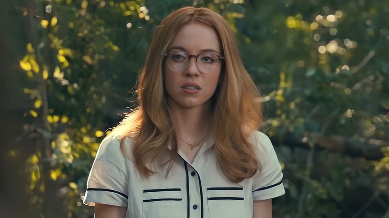 Sydney Sweeney S Madame Web Wig Made Her Sick Literally