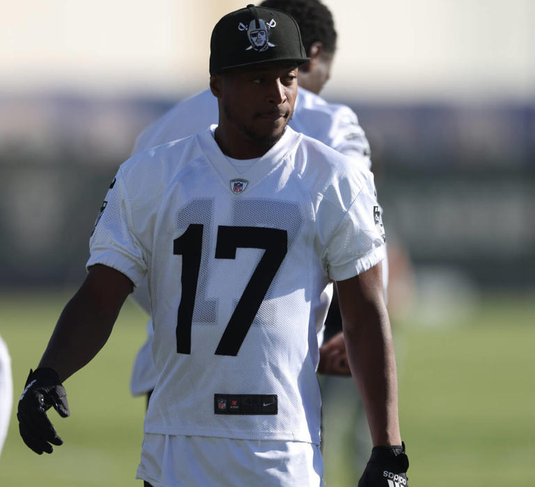 Renaissance man: New Raiders wideout loves real estate, spoken word