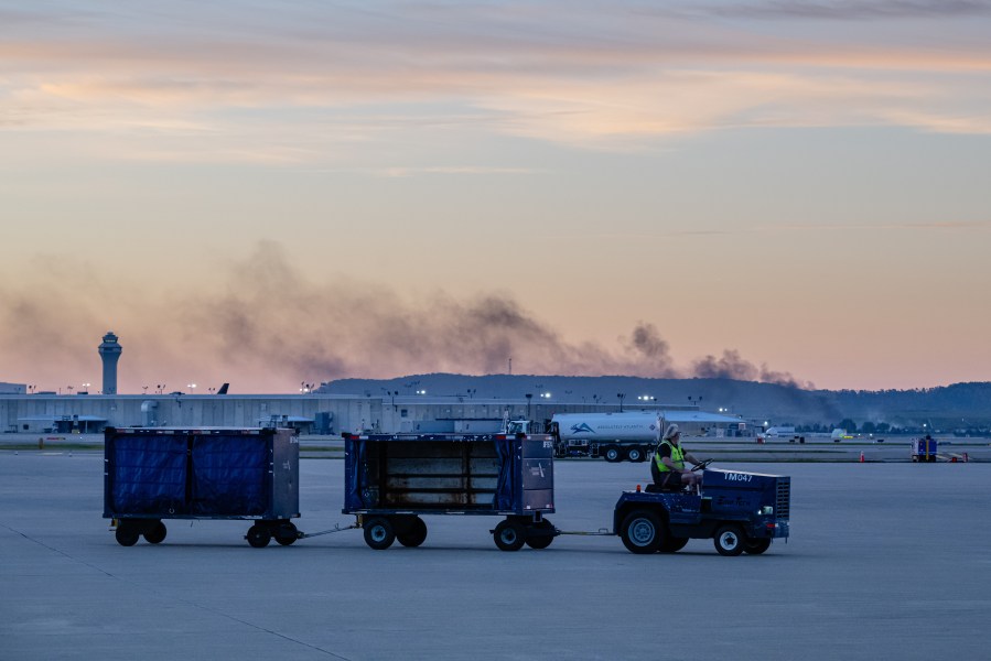 Louisville plane crash: At least 12 dead, 9 still unaccounted for