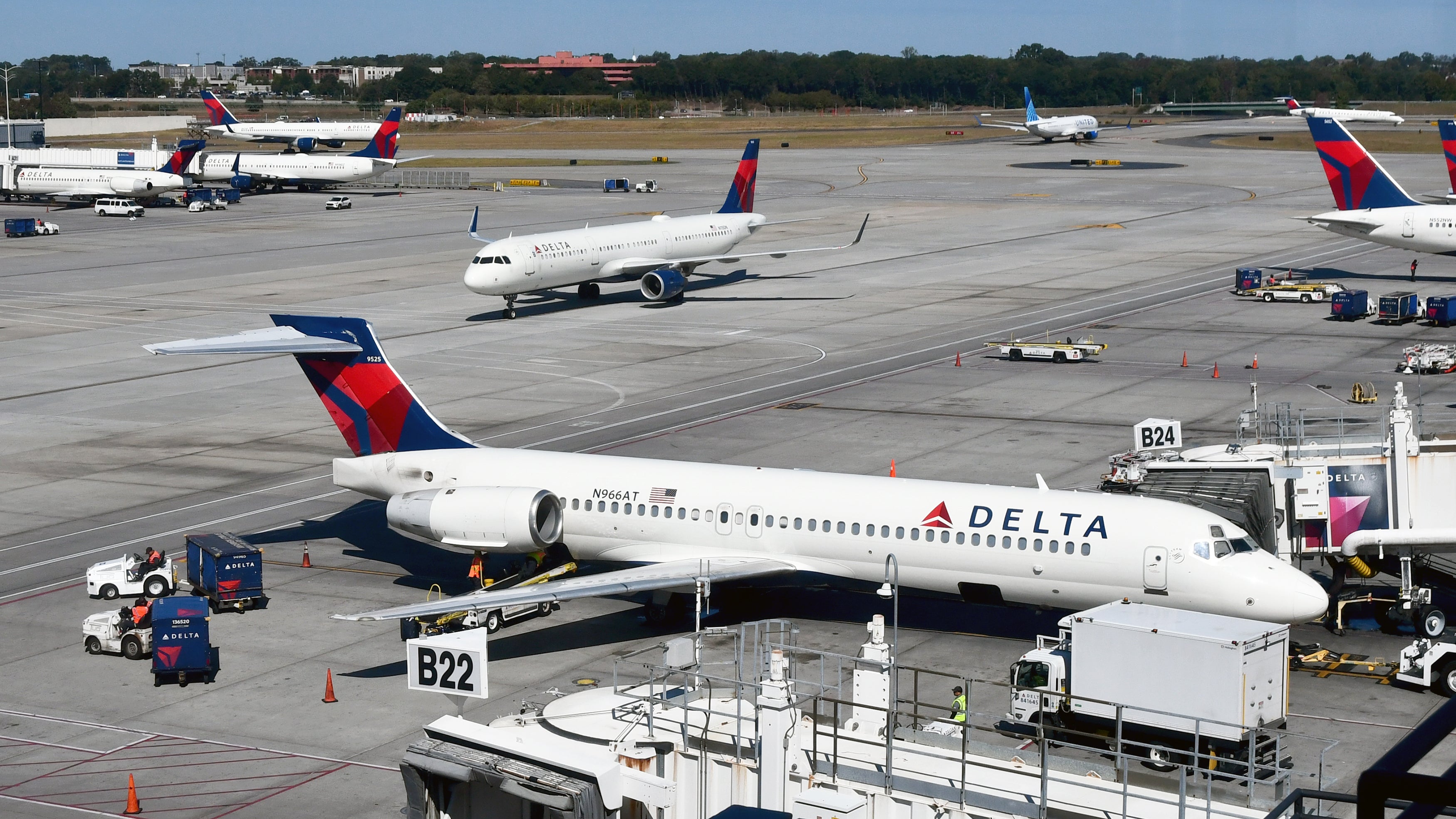 Delta Shares Update on FAA Air Travel Reduction, Offers Waiver for ...