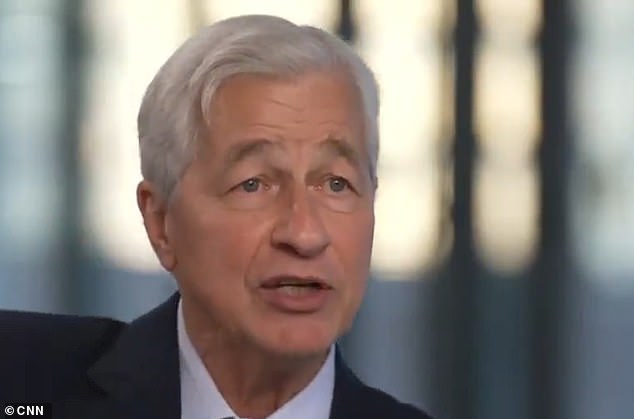 JPMorgan Chase's Jamie Dimon explains why bank isn't donating to Trump ...