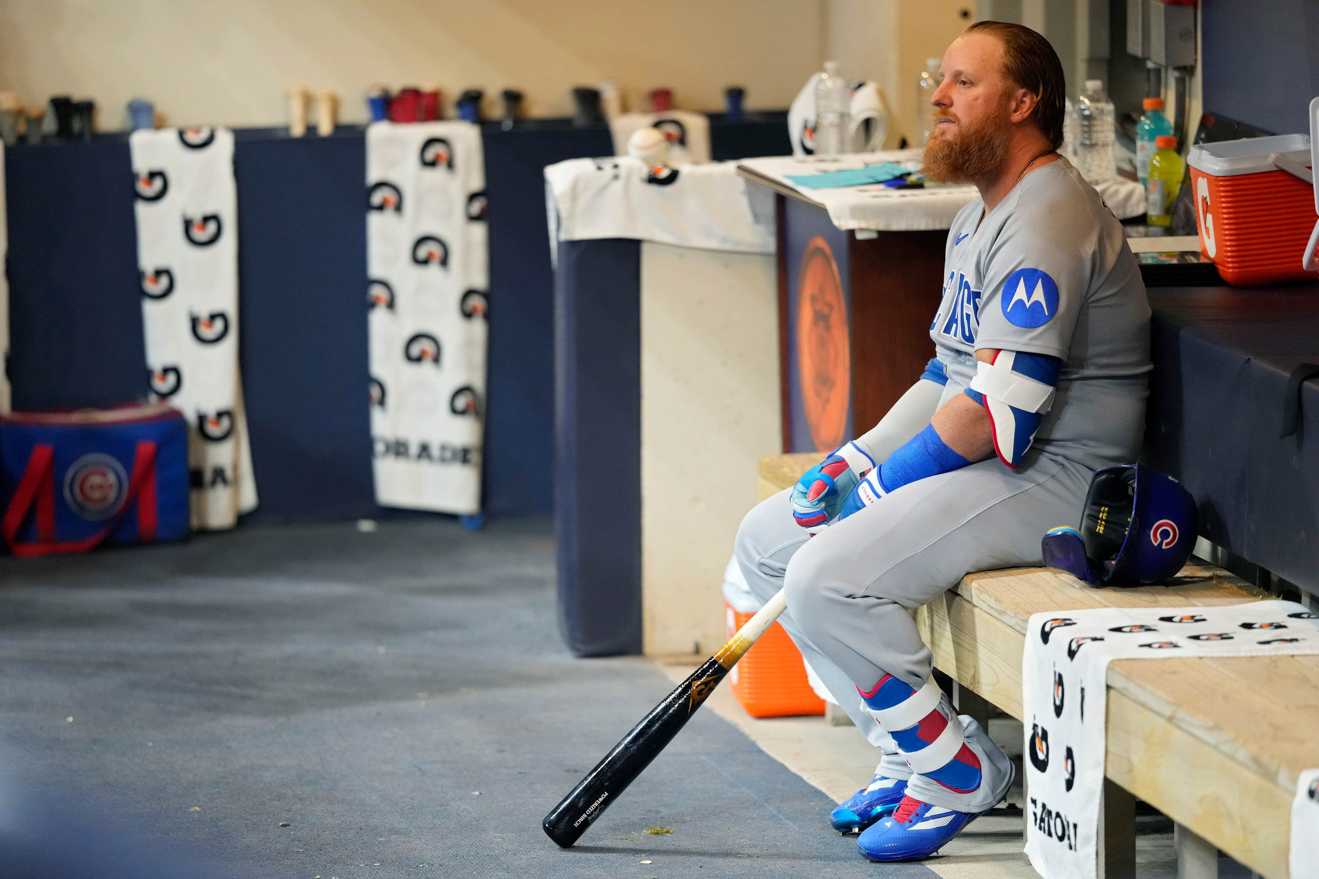 Cubs let $10 million 2-time All-Star walk in free agency