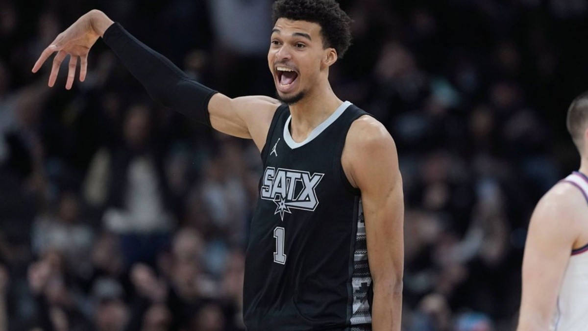 NBA: Wembanyama Dunks All Over Bronny James in Spectacular Slam Against ...