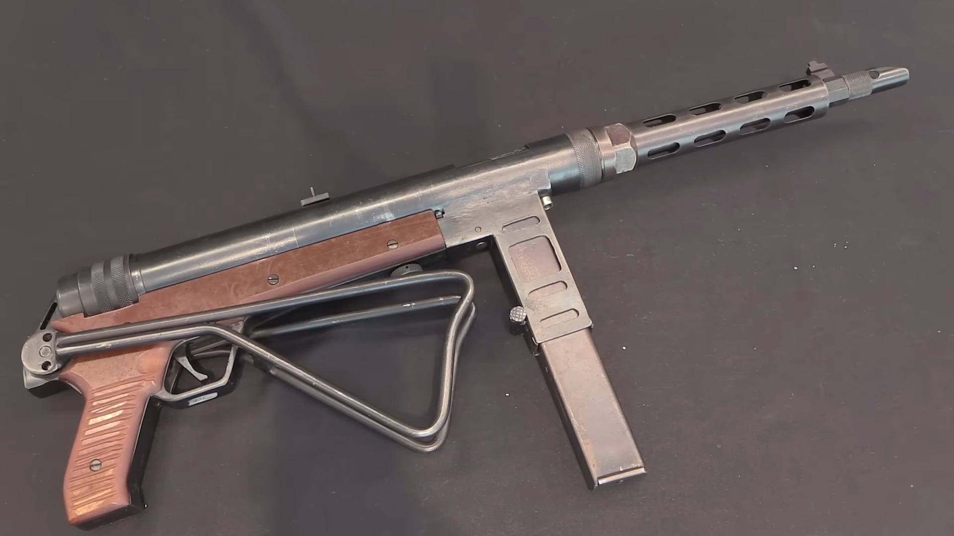This Submachine Gun Was Made in a Shed