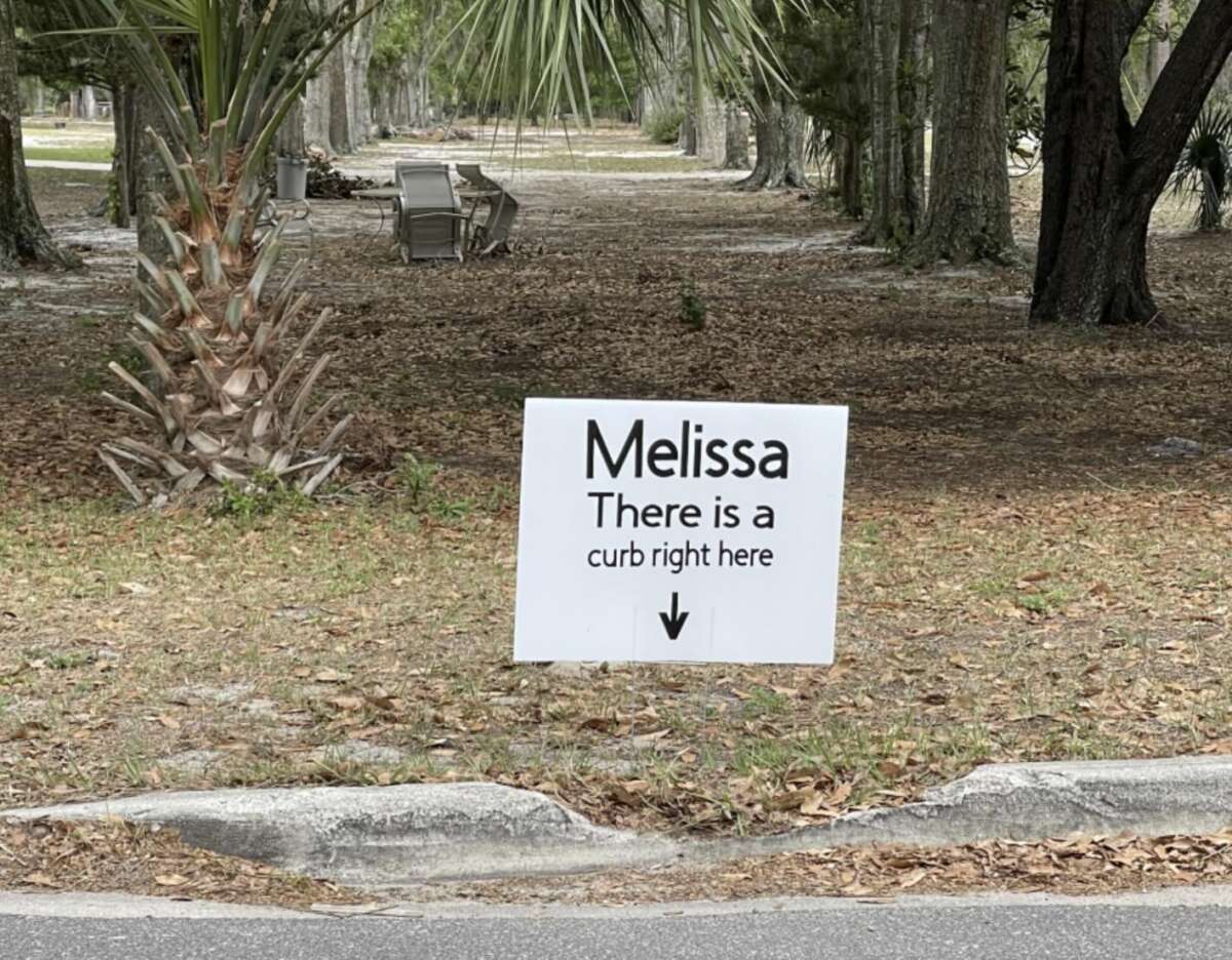 19 Passive-Aggressive Signs That Speak Louder Than Words