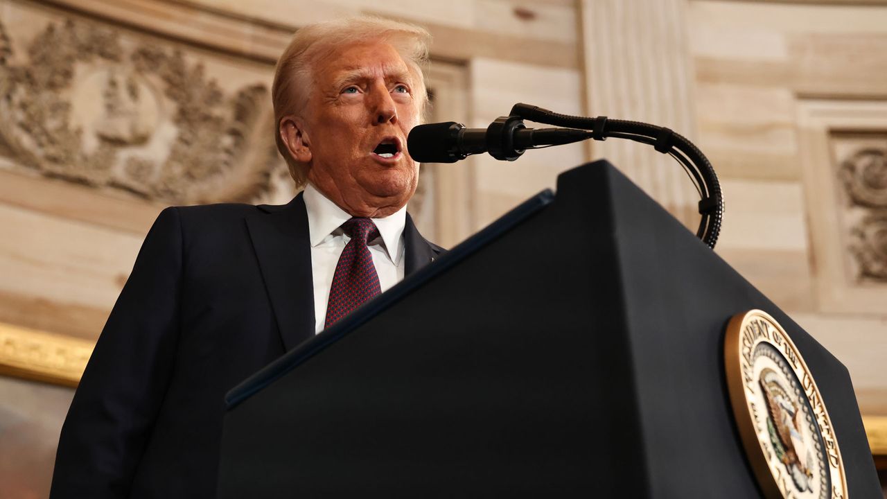 New US Senate bill calls for agencies and companies to be forced to ...