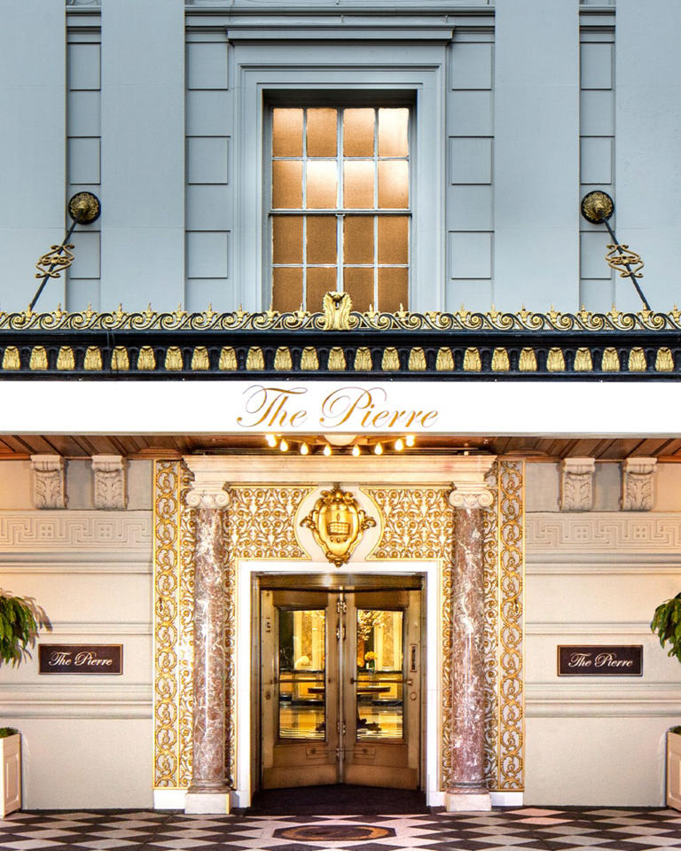 Tory Burch leads neighbors in battle over ‘secret’ deal to sell their ...