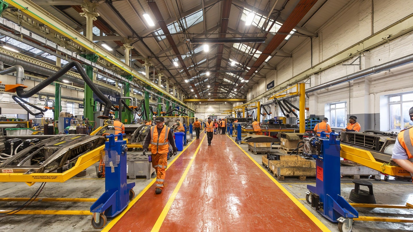 Alstom opens new train component overhaul facility at Crewe Works site ...