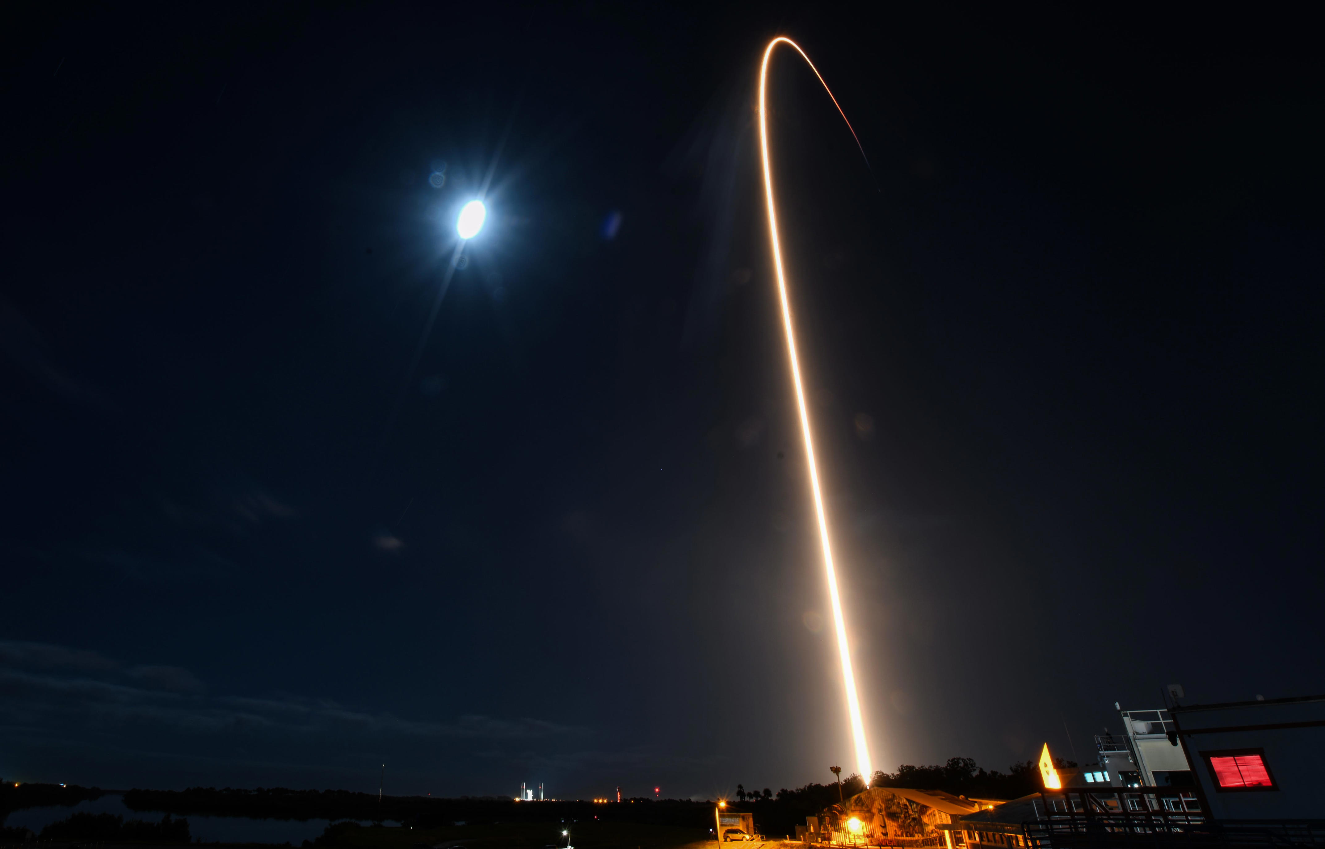 Fireball spotted in sky near NASA's Kennedy Space Center as SpaceX ...