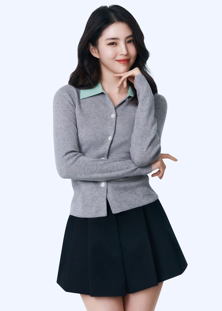 BHC Names Han So-hee New Model