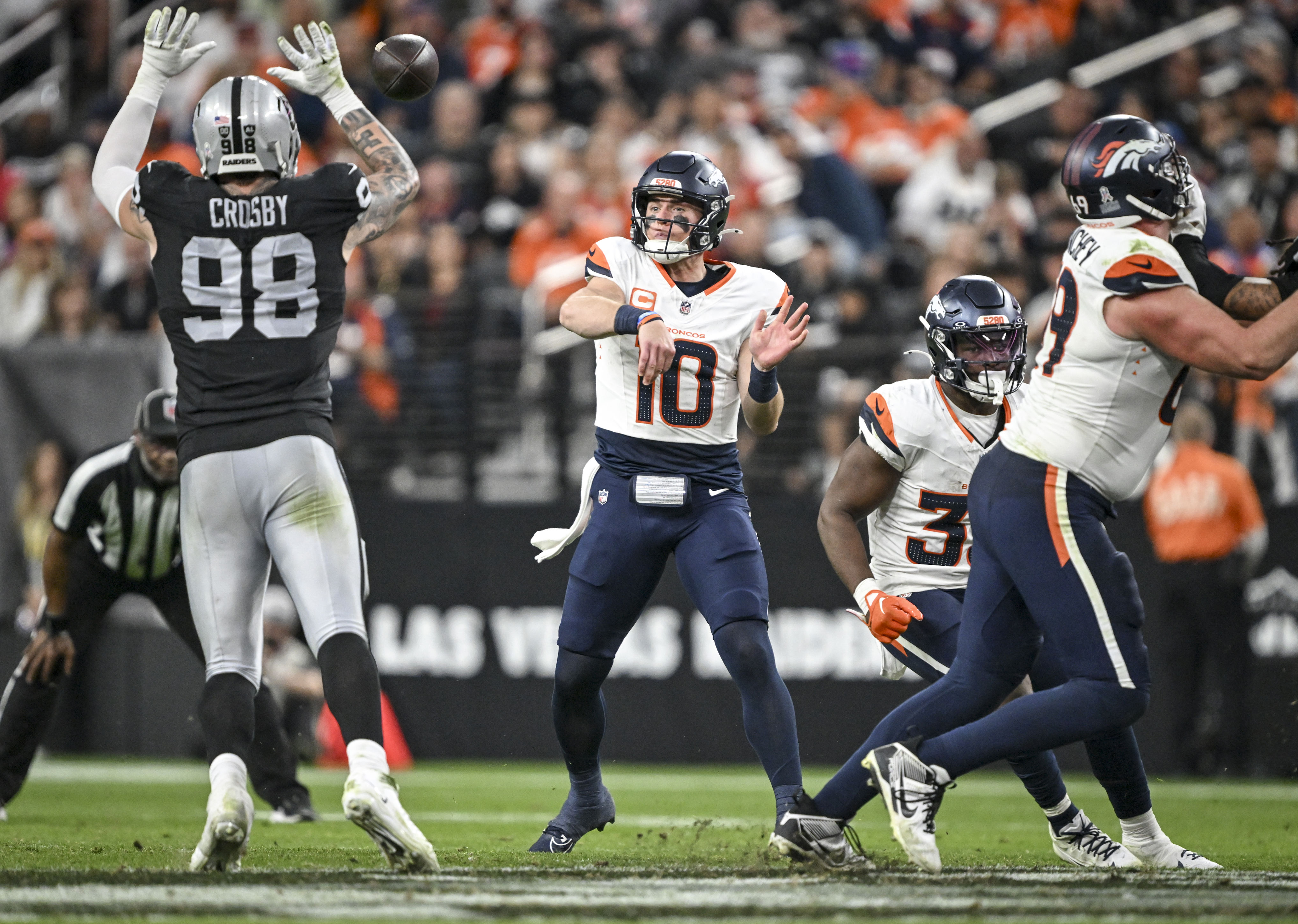 Thursday Night Football: Las Vegas Raiders @ Denver Broncos