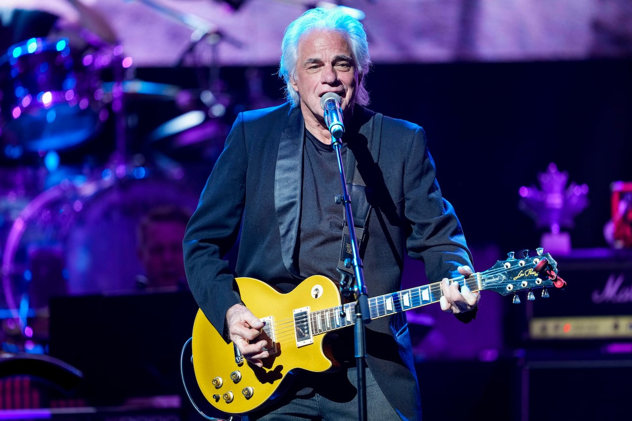 Canadian rock icon Bill Henderson on Chilliwack's final tour ...