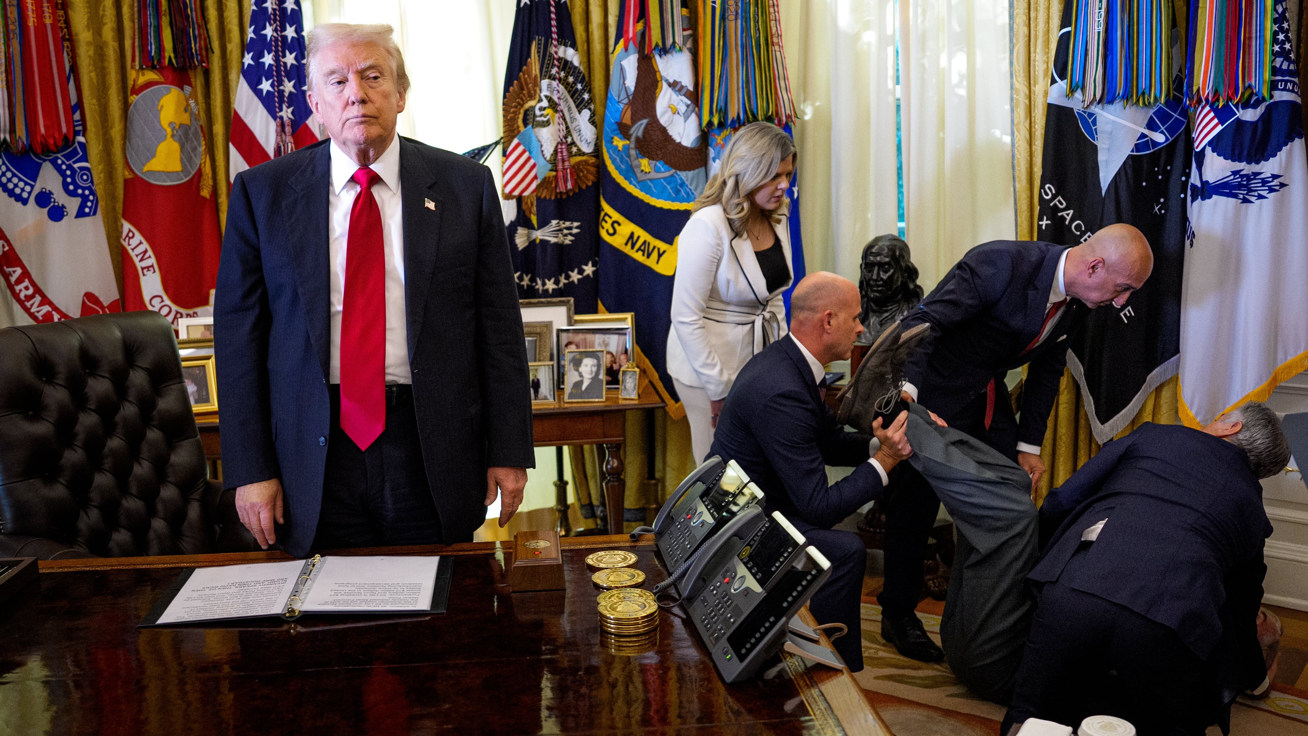 ‘Daily Show’ Trolls Trump Over Vacant Reaction to Fainting Man