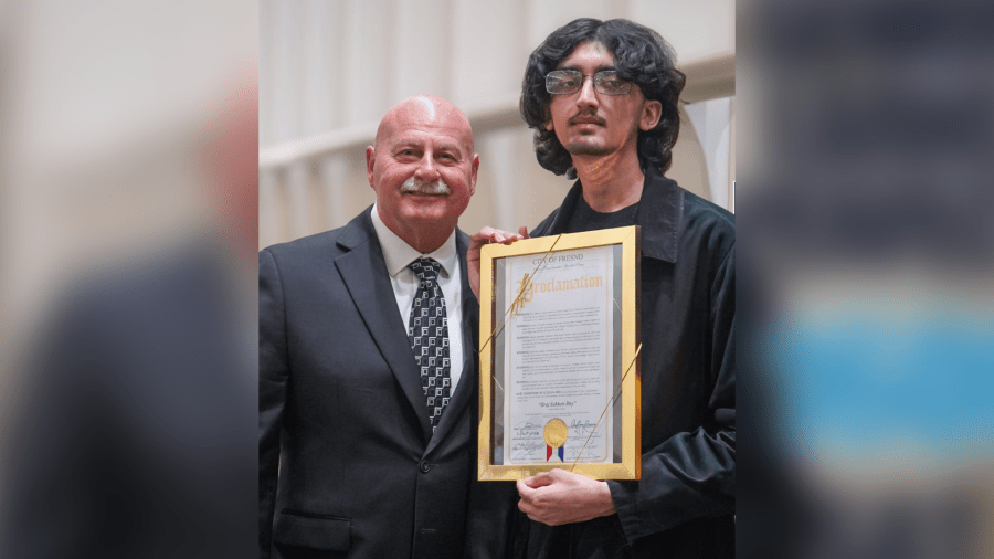Mayor Dyer congratulates Fresno teen who got perfect SAT score
