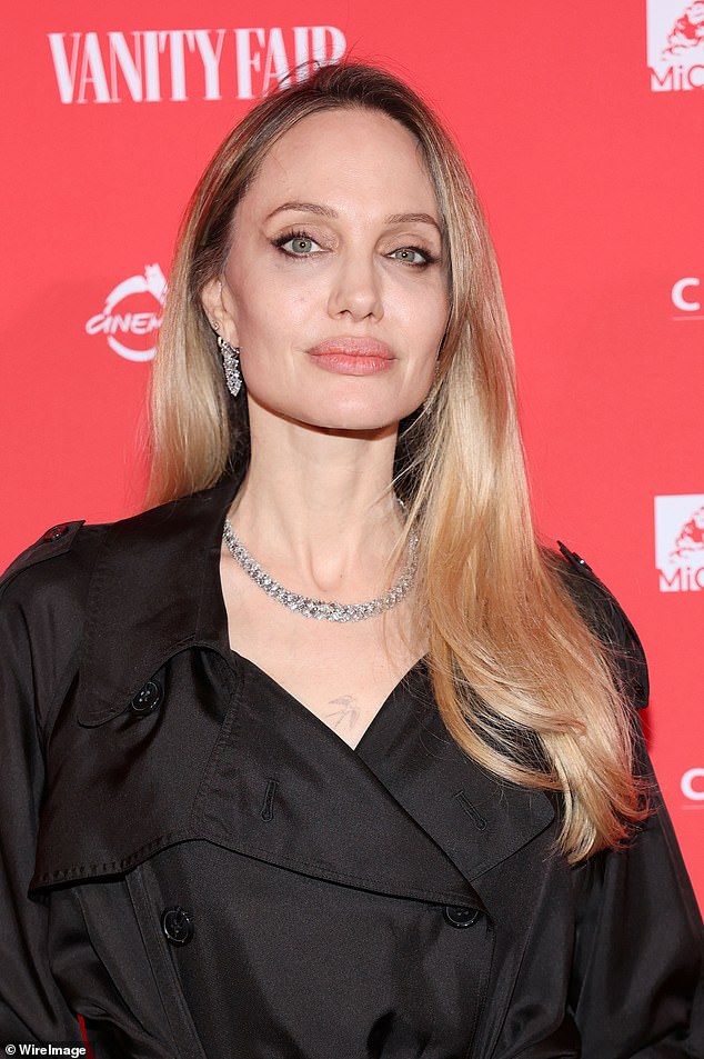 Angelina Jolie's emails reveal stress of legal battle with Brad Pitt ...