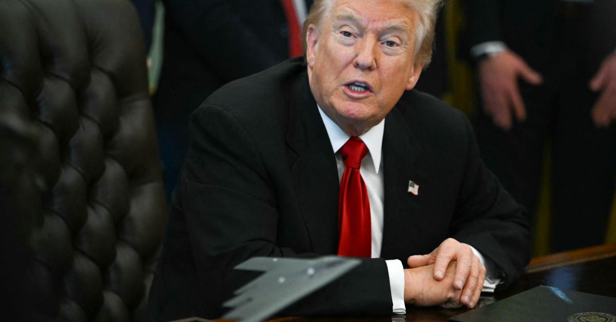 Trump orders Air Traffic Controllers back to work 'NOW!!!'