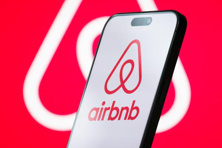 Airbnb Adds Social Features To Connect Users ‘Before, During, And After ...