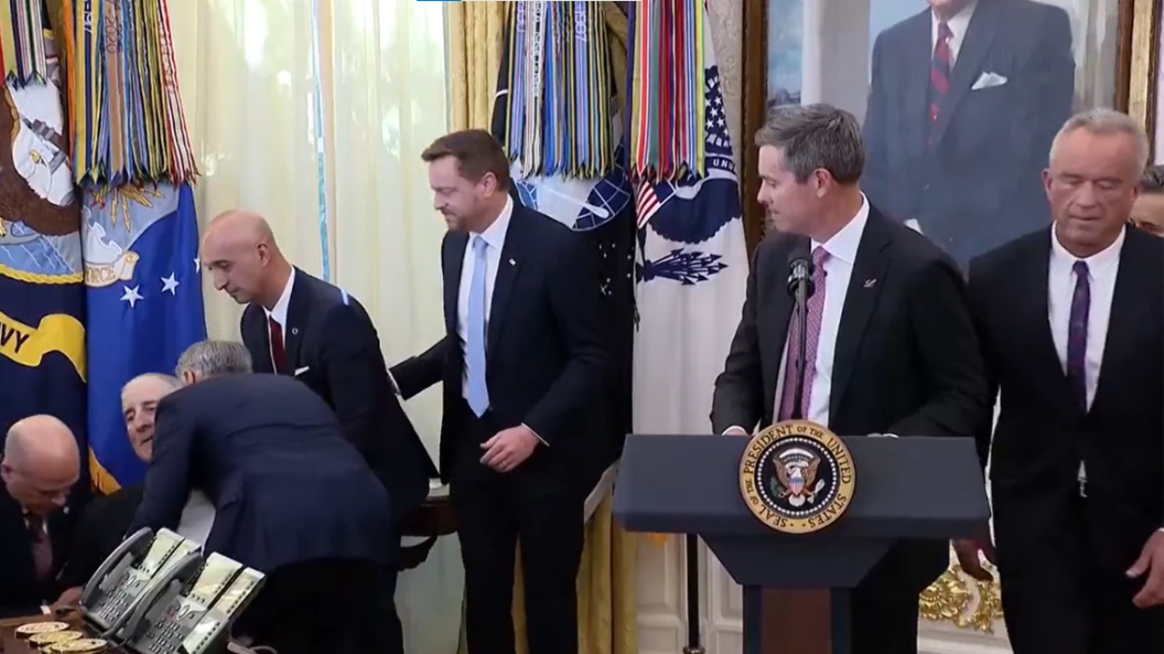 Did RFK Jr Run Away After Pharma Executive’s Collapse In the Oval Office?