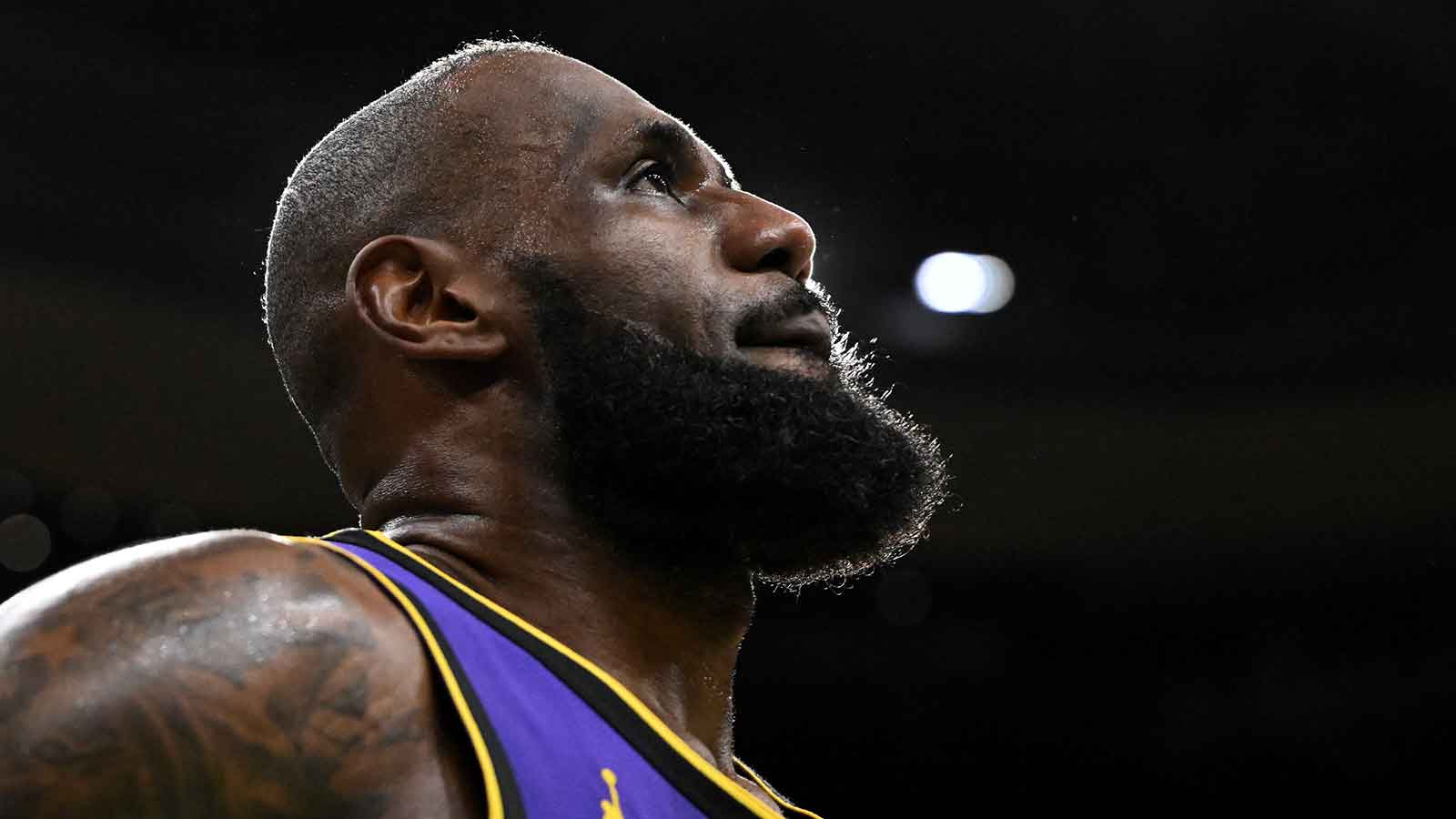 Latest Lakers’ LeBron James injury update signals the likely end to a ...