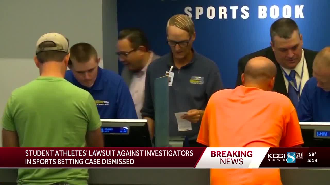 Iowa judge: Investigators of sports betting probe can't be sued