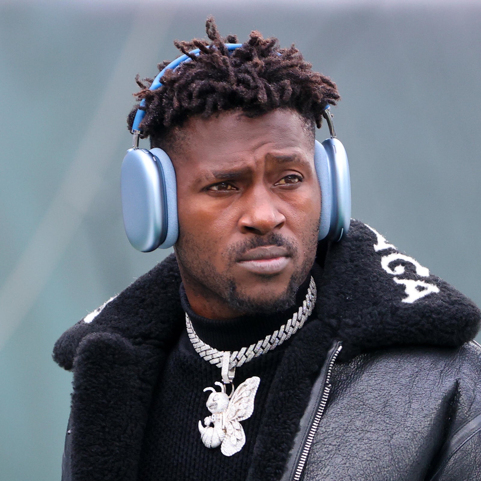 Antonio Brown extradited from Dubai to stand trial in Miami shooting