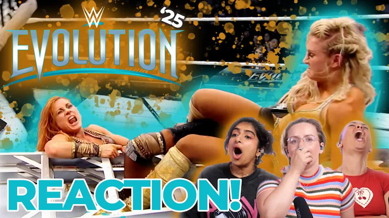 Becky Lynch vs Charlotte Flair @ Evolution 2018 | The Girls react to #WWE Women's Wrestling!