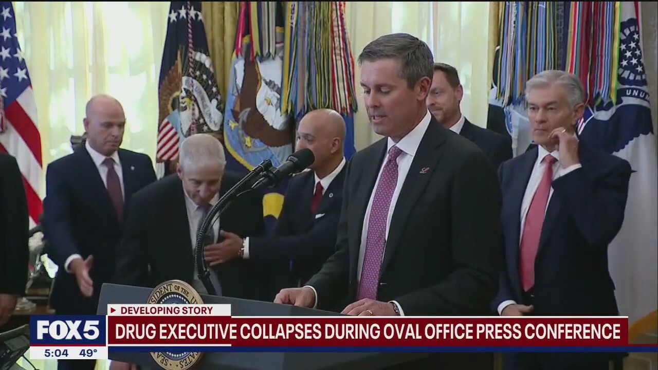 Novo Nordisk exec collapses at White House during Trump’s drug price ...