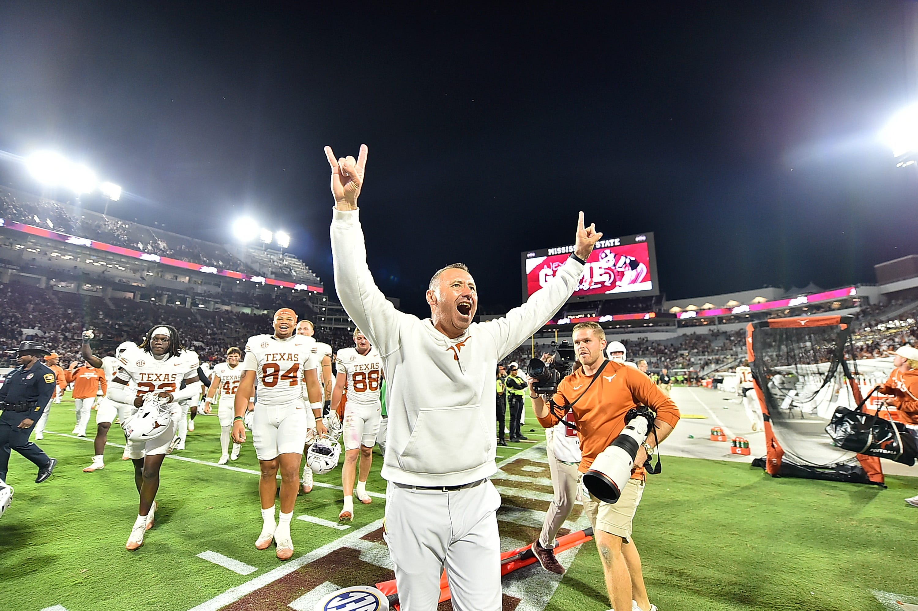 CFP prediction tool projects Texas Football's playoff chances for every ...