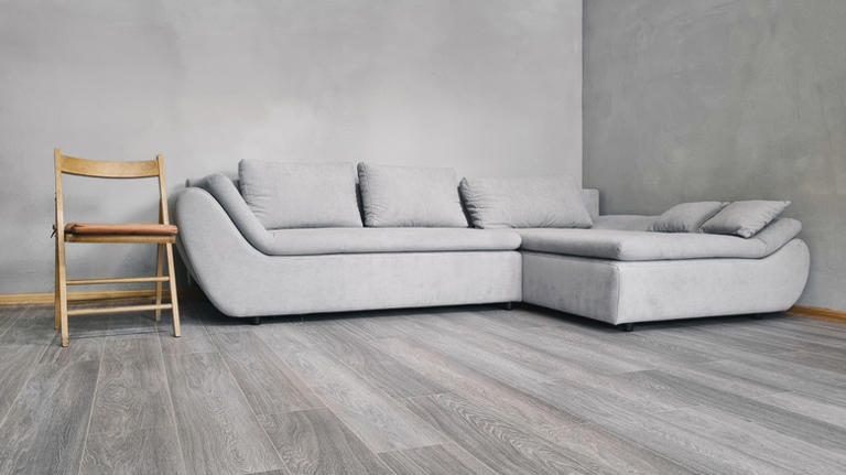 'Let This Be A Lesson To You': Homeowner De-Modernizes Millennial Grey ...