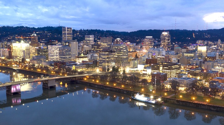 Tourists Should Keep Safe Exploring Portland's Vibrant Riverfront ...