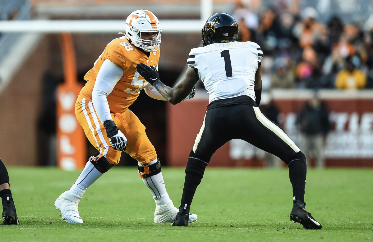 'He's doing cartwheels with a banged up elbow' - Former NFL tight end loves what he's seeing ...