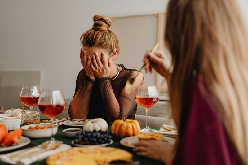 Family vilifies woman for refusing to attend Thanksgiving because of ...