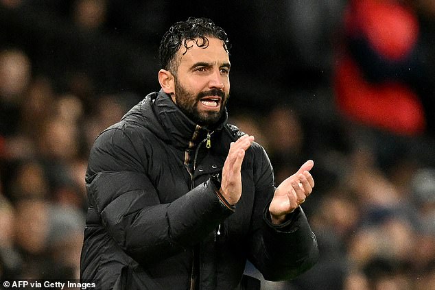 Ruben Amorim names 'maverick' Man United star who deserves to be ...