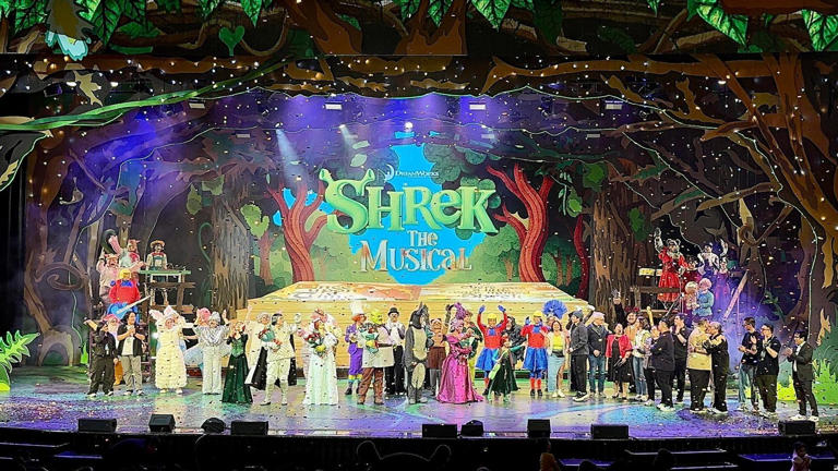 'Shrek The Musical' captures Filipino theater excellence