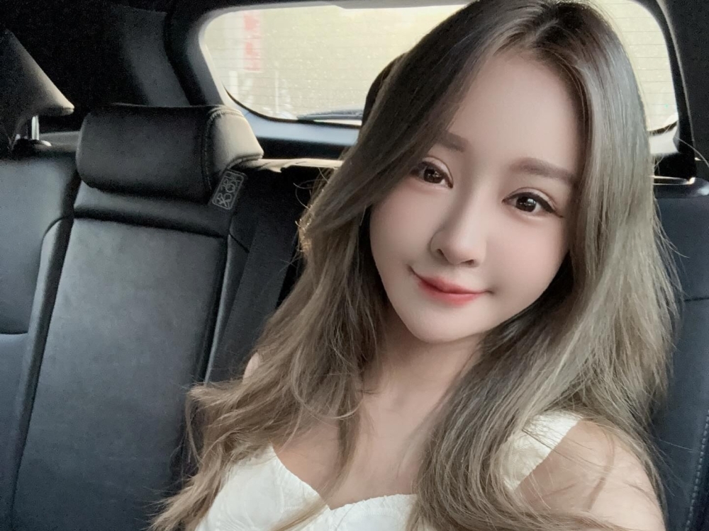 Home Minister: Cops reclassified Taiwanese influencer Iris Hsieh’s ...