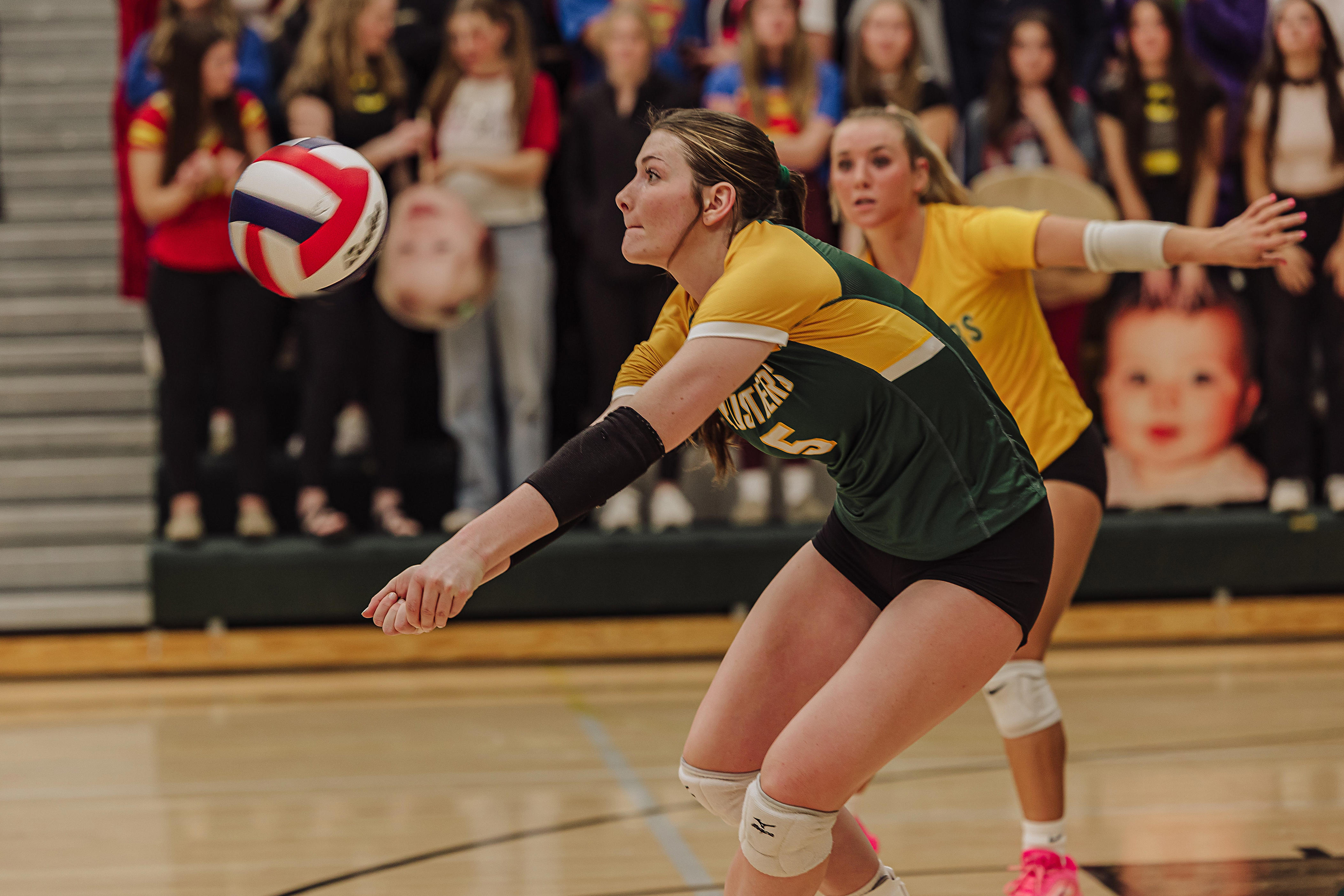 CMR volleyball sweeps Belgrade, clinches state tourney berth