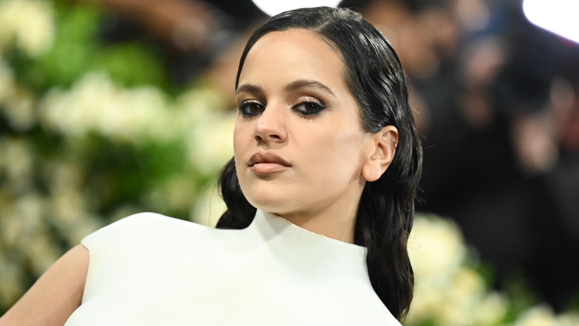 Rosalía, avec son nouvel album « LUX », va toucher un public très large grâce à cette ...