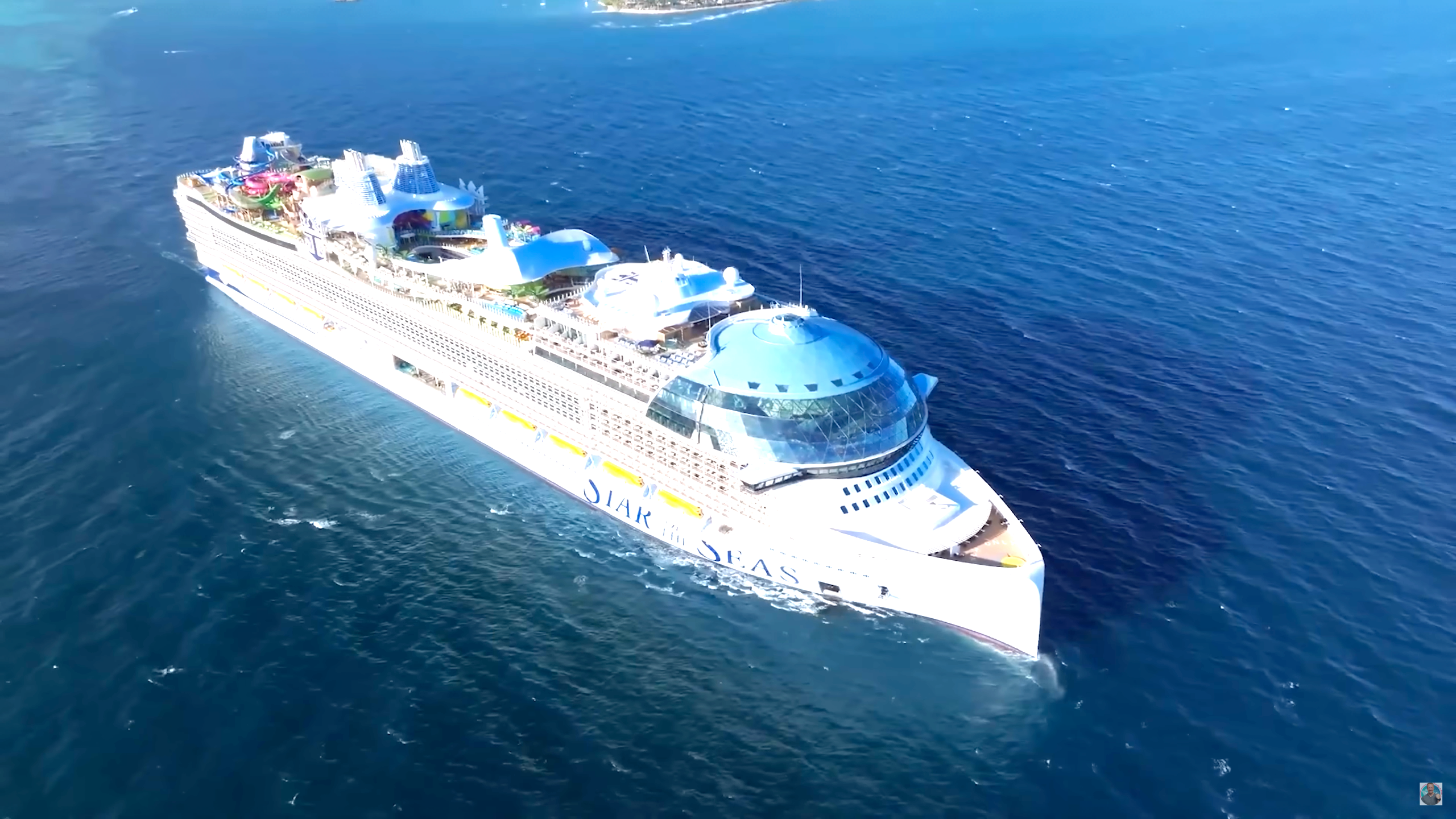 5 Cruise Ships I’d Book Again + 5 I’ll Never Repeat