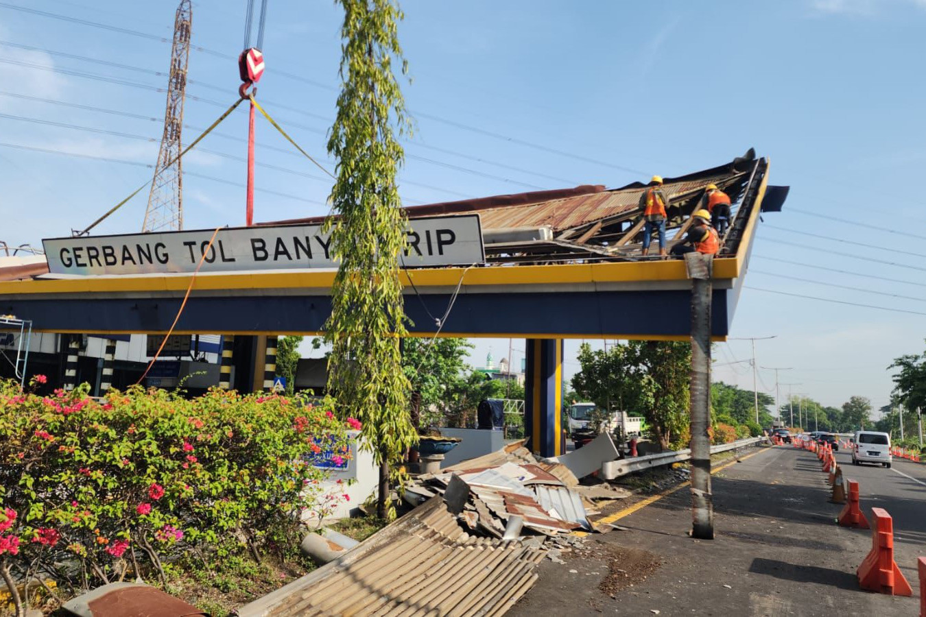 Proses Perbaikan GT Banyu Urip Masih Berlangsung Pascainsiden Tertabrak ...