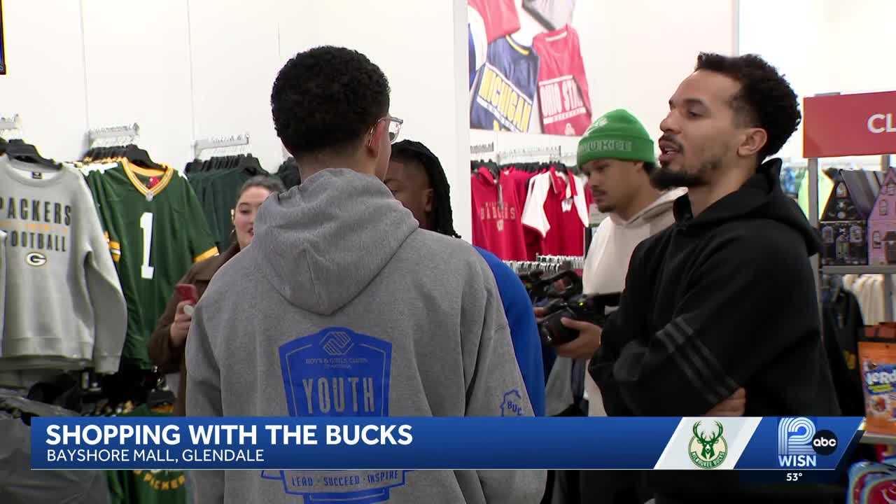 Milwaukee Bucks player shops with Boys and Girls Club at Kohl's in ...
