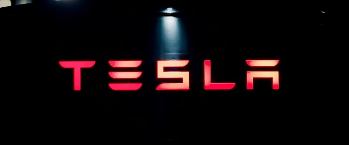 Tesla Shareholders Approve Elon Musk's Record $1 Trillion Pay Package