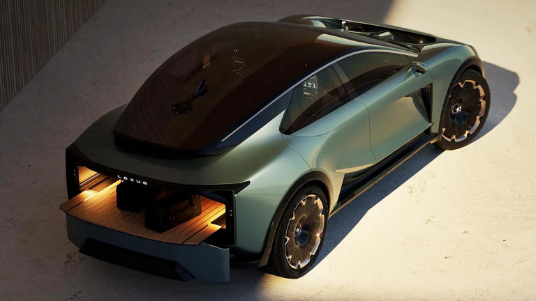 Toyota’s boss told the Lexus design team to stop using the massive ...