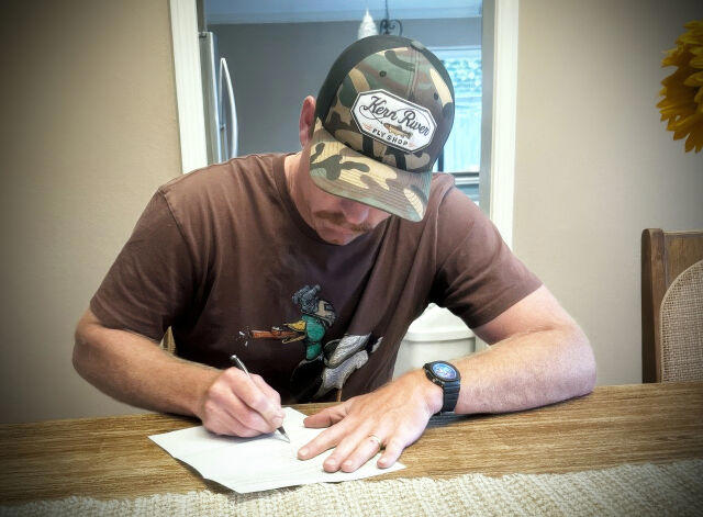 [공식발표] KT, 2026 승부수 띄웠다→ML 24G 출전 맷 사우어 영입…"선발 경험 풍부한 구위형 투수, 중심 잡아줄 것 기대"